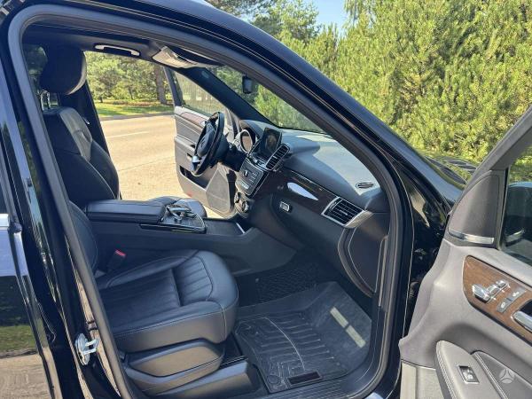 Melns Mercedes-Benz GLE 350 2016 Kauņa, ar dzinēja tilpumu 3.50 L un nobraukumu 72 tūkst. km par 25000 €, foto 7 vietnē AUTOMOTO.COM.LV