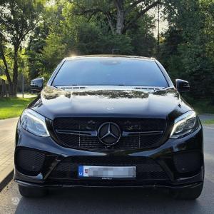Черный Мерседес ГЛE 350 2016 в Вильнюс, объемом двигателя 2.99 л и пробегом 320 тыс. км за 17300 €, фото 3 на AUTOMOTO.COM.LV