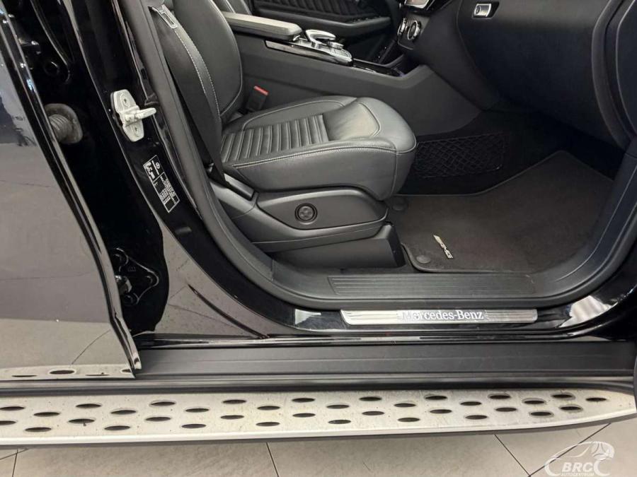 Melns Mercedes-Benz GLE 350 2016 Viļņa, ar dzinēja tilpumu 2.99 L un nobraukumu 240 tūkst. km par 28900 €, foto 8 vietnē AUTOMOTO.COM.LV