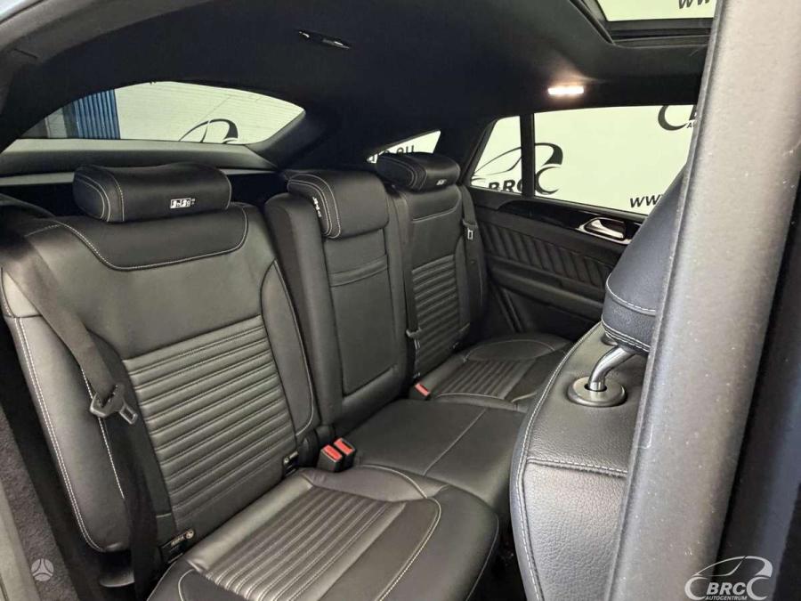 Melns Mercedes-Benz GLE 350 2016 Viļņa, ar dzinēja tilpumu 2.99 L un nobraukumu 240 tūkst. km par 28900 €, foto 14 vietnē AUTOMOTO.COM.LV