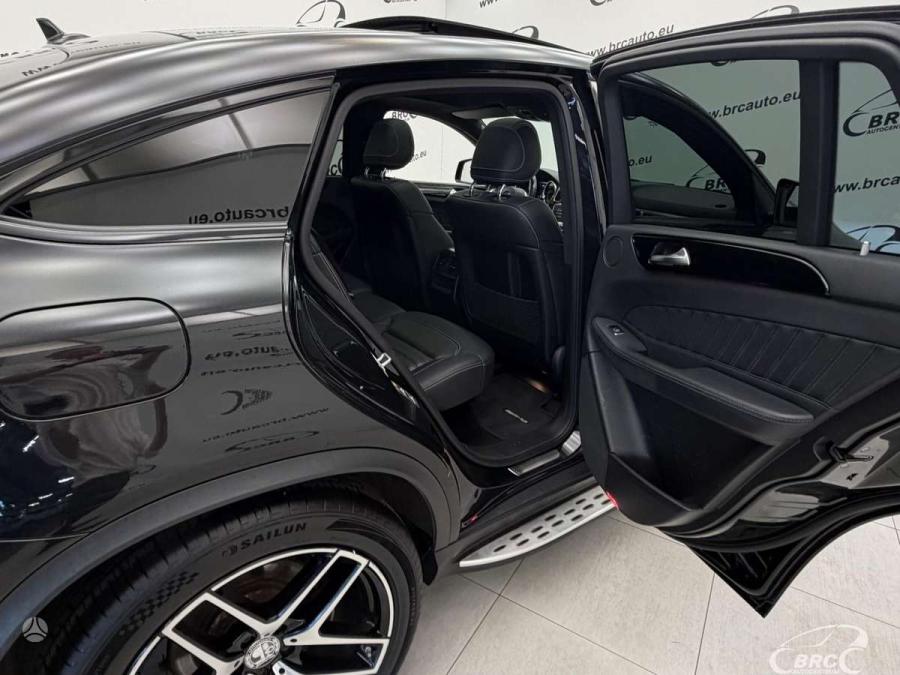Melns Mercedes-Benz GLE 350 2016 Viļņa, ar dzinēja tilpumu 2.99 L un nobraukumu 240 tūkst. km par 28900 €, foto 15 vietnē AUTOMOTO.COM.LV
