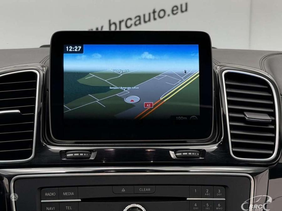 Melns Mercedes-Benz GLE 350 2016 Viļņa, ar dzinēja tilpumu 2.99 L un nobraukumu 240 tūkst. km par 28900 €, foto 18 vietnē AUTOMOTO.COM.LV