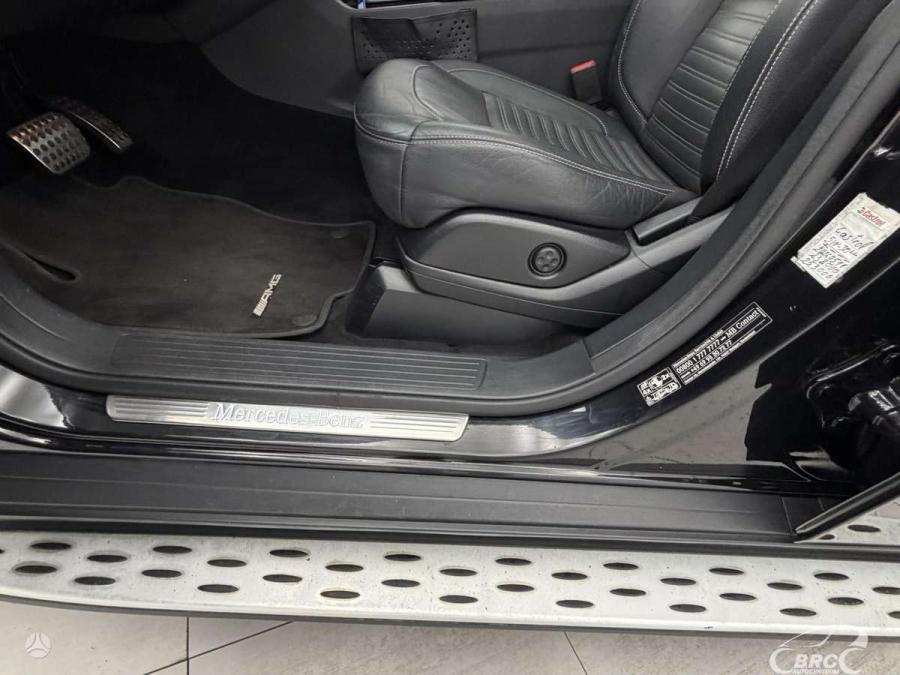 Melns Mercedes-Benz GLE 350 2016 Viļņa, ar dzinēja tilpumu 2.99 L un nobraukumu 240 tūkst. km par 28900 €, foto 24 vietnē AUTOMOTO.COM.LV
