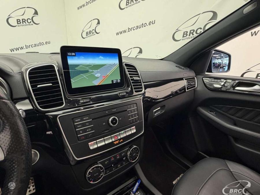 Melns Mercedes-Benz GLE 350 2016 Viļņa, ar dzinēja tilpumu 2.99 L un nobraukumu 240 tūkst. km par 28900 €, foto 31 vietnē AUTOMOTO.COM.LV