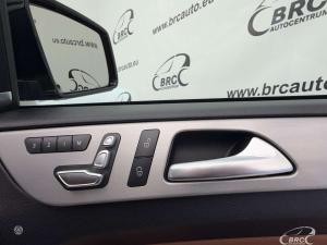 Melns Mercedes-Benz GLE 350 2016 Viļņa, ar dzinēja tilpumu 2.99 L un nobraukumu 265 tūkst. km par 23900 €, foto 10 vietnē AUTOMOTO.COM.LV
