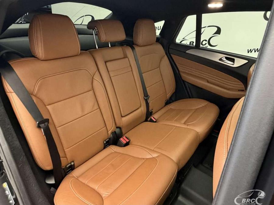 Melns Mercedes-Benz GLE 350 2016 Viļņa, ar dzinēja tilpumu 2.99 L un nobraukumu 265 tūkst. km par 23900 €, foto 13 vietnē AUTOMOTO.COM.LV