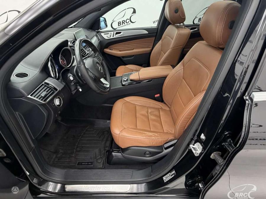 Melns Mercedes-Benz GLE 350 2016 Viļņa, ar dzinēja tilpumu 2.99 L un nobraukumu 265 tūkst. km par 23900 €, foto 23 vietnē AUTOMOTO.COM.LV