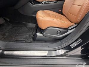 Melns Mercedes-Benz GLE 350 2016 Viļņa, ar dzinēja tilpumu 2.99 L un nobraukumu 265 tūkst. km par 23900 €, foto 24 vietnē AUTOMOTO.COM.LV