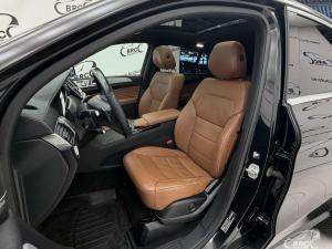Melns Mercedes-Benz GLE 350 2016 Viļņa, ar dzinēja tilpumu 2.99 L un nobraukumu 265 tūkst. km par 23900 €, foto 25 vietnē AUTOMOTO.COM.LV