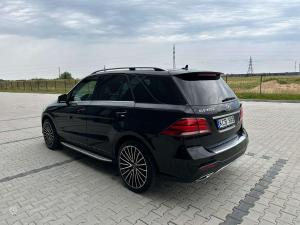 Черный Мерседес ГЛE 350 2016 в Клайпеда, объемом двигателя 2.99 л и пробегом 263 тыс. км за 28500 €, фото 17 на AUTOMOTO.COM.LV