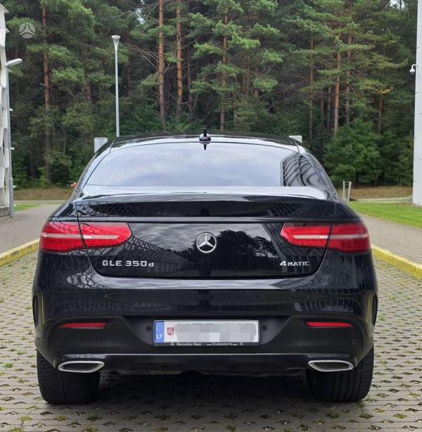 Melns Mercedes-Benz GLE 350 2016 Viļņa, ar dzinēja tilpumu 2.99 L un nobraukumu 320 tūkst. km par 17700 €, foto 7 vietnē AUTOMOTO.COM.LV
