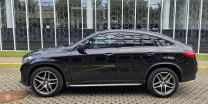 Melns Mercedes-Benz GLE 350 2016 Viļņa, ar dzinēja tilpumu 2.99 L un nobraukumu 320 tūkst. km par 17700 €, foto 9 vietnē AUTOMOTO.COM.LV