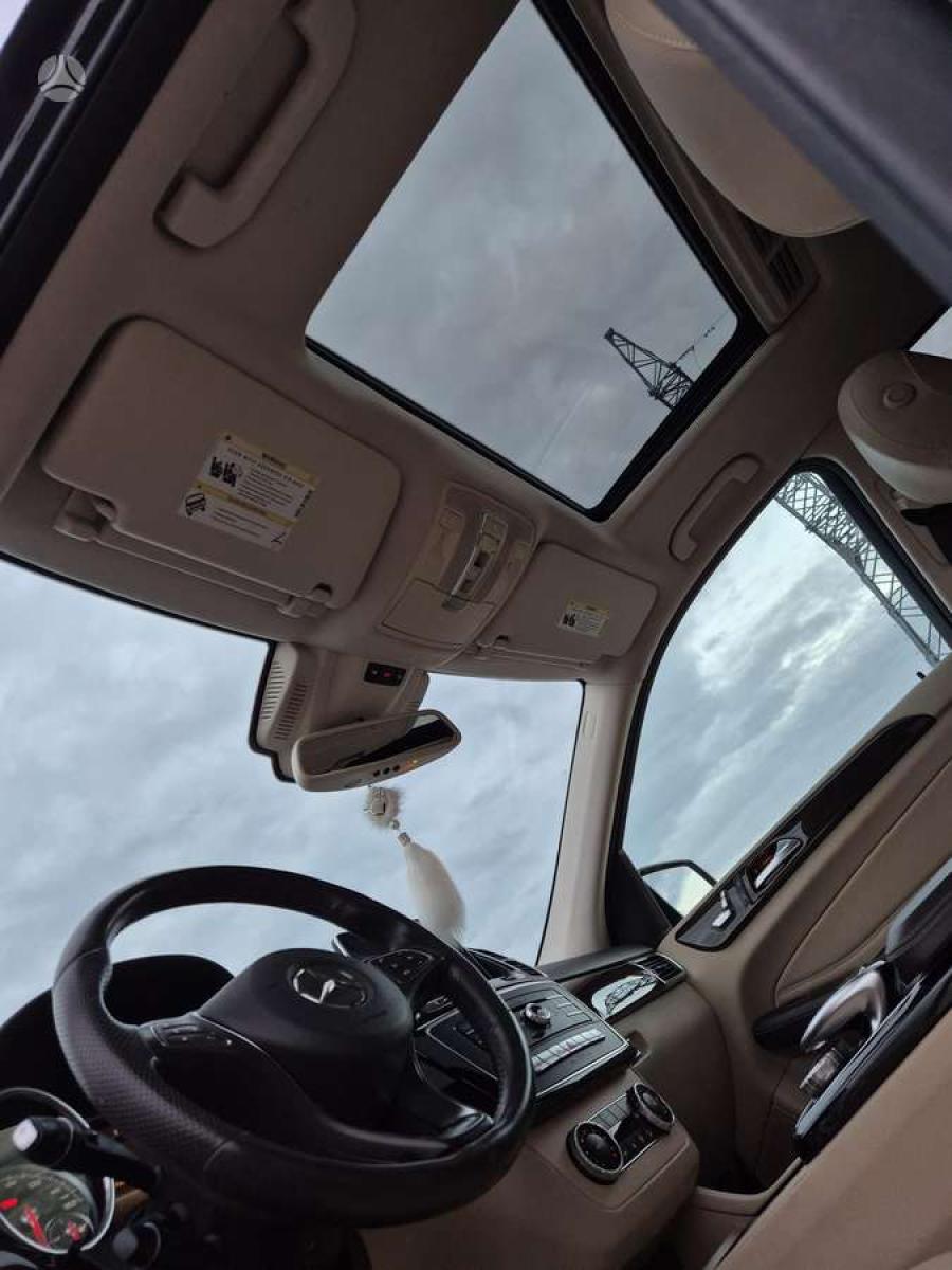 Black Mercedes-Benz GLE 350 2016 in Kaunas, with an engine capacity of 3.00 L and mileage of 151 thousand km for 20000 €, photo 16 on AUTOMOTO.COM.LV