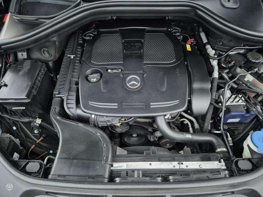 Black Mercedes-Benz GLE 350 2016 in Kaunas, with an engine capacity of 3.00 L and mileage of 151 thousand km for 20000 €, photo 19 on AUTOMOTO.COM.LV
