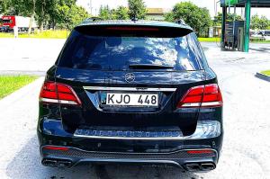 Black Mercedes-Benz GLE 350 2017 in Jonava, with an engine capacity of 3.00 L and mileage of 155 thousand km for 17300 €, photo 6 on AUTOMOTO.COM.LV