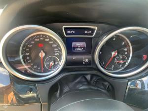 Black Mercedes-Benz GLE 350 2017 in Jonava, with an engine capacity of 3.00 L and mileage of 155 thousand km for 17300 €, photo 19 on AUTOMOTO.COM.LV