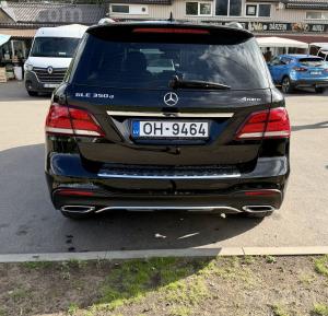 Black Mercedes-Benz GLE 350 2017 in Riga, with an engine capacity of 3.00 L and mileage of 332 thousand km for 17800 €, photo 7 on AUTOMOTO.COM.LV