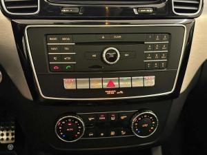 Melns Mercedes-Benz GLE 350 2017 Marijampole, ar dzinēja tilpumu 2.99 L un nobraukumu 265 tūkst. km par 27850 €, foto 23 vietnē AUTOMOTO.COM.LV