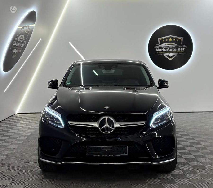Melns Mercedes-Benz GLE 350 2017 Marijampole, ar dzinēja tilpumu 2.99 L un nobraukumu 265 tūkst. km par 27850 €, foto 26 vietnē AUTOMOTO.COM.LV