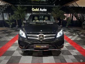 Черный Мерседес ГЛE 350 2017 в Вильнюс, объемом двигателя 2.99 л и пробегом 130 тыс. км за 27000 €, фото 4 на AUTOMOTO.COM.LV