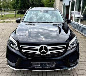 Melns Mercedes-Benz GLE 350 2017 Šauļi, ar dzinēja tilpumu 2.99 L un nobraukumu 179 tūkst. km par 24000 €, foto 4 vietnē AUTOMOTO.COM.LV