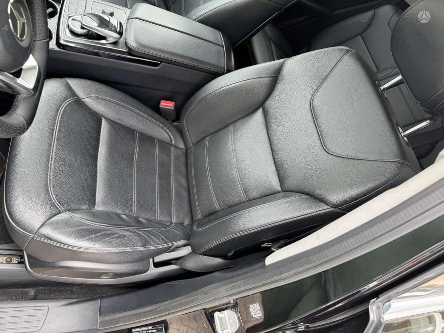 Melns Mercedes-Benz GLE 350 2017 Šauļi, ar dzinēja tilpumu 2.99 L un nobraukumu 179 tūkst. km par 24000 €, foto 14 vietnē AUTOMOTO.COM.LV