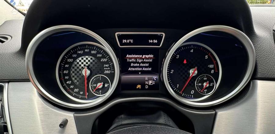 Melns Mercedes-Benz GLE 350 2017 Šauļi, ar dzinēja tilpumu 2.99 L un nobraukumu 179 tūkst. km par 24000 €, foto 18 vietnē AUTOMOTO.COM.LV