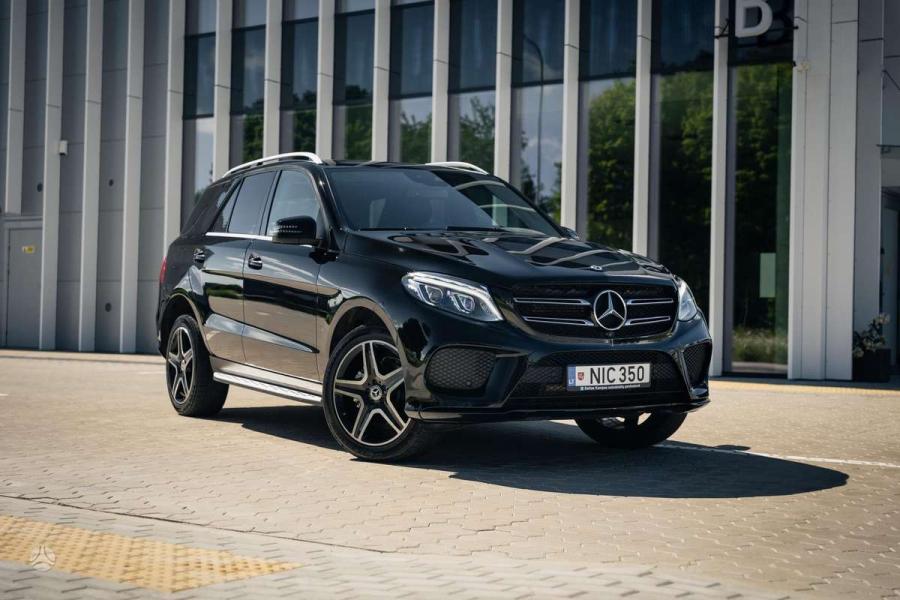 Черный Мерседес ГЛE 350 2017 в Вильнюс, объемом двигателя 3.50 л и пробегом 285 тыс. км за 17500 €, фото 7 на AUTOMOTO.COM.LV