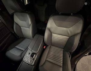 Black Mercedes-Benz GLE 350 2017 in Marijampole, with an engine capacity of 2.99 L and mileage of 271 thousand km for 19999 €, photo 25 on AUTOMOTO.COM.LV