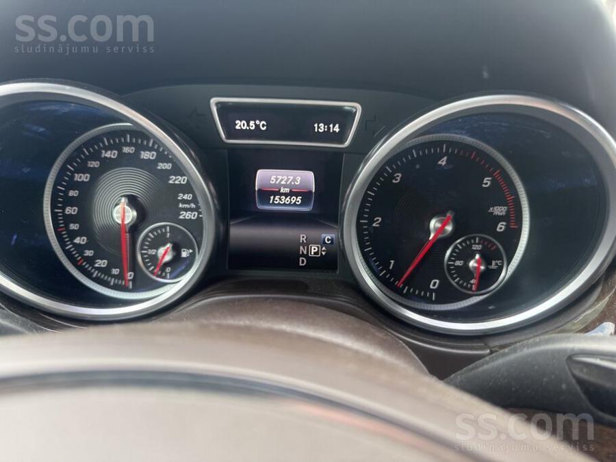 Melns Mercedes-Benz GLE 350 2018 Rīga, ar dzinēja tilpumu 3.00 L un nobraukumu 155 tūkst. km par 27000 €, foto 8 vietnē AUTOMOTO.COM.LV