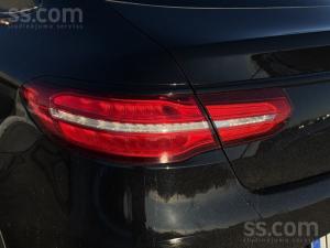 Melns Mercedes-Benz GLE 350 2018 Rīga, ar dzinēja tilpumu 3.00 L un nobraukumu 188 tūkst. km par 30500 €, foto 13 vietnē AUTOMOTO.COM.LV