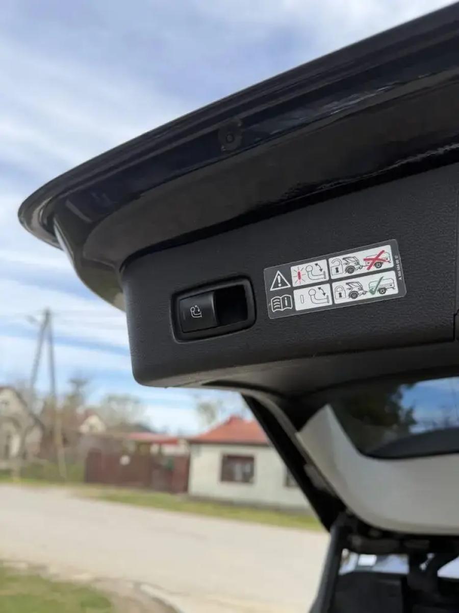 Черный Мерседес ГЛE 350 2018 в Вентспилс, объемом двигателя 3.00 л и пробегом 309 тыс. км за 20500 €, фото 27 на AUTOMOTO.COM.LV