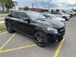 Melns Mercedes-Benz GLE 350 2018 Kauņa, ar dzinēja tilpumu 3.00 L un nobraukumu 83 tūkst. km par 33000 €, foto 3 vietnē AUTOMOTO.COM.LV