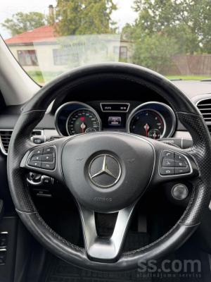 Melns Mercedes-Benz GLE 350 2018 Ventspils, ar dzinēja tilpumu 3.00 L un nobraukumu 309 tūkst. km par 18500 €, foto 13 vietnē AUTOMOTO.COM.LV