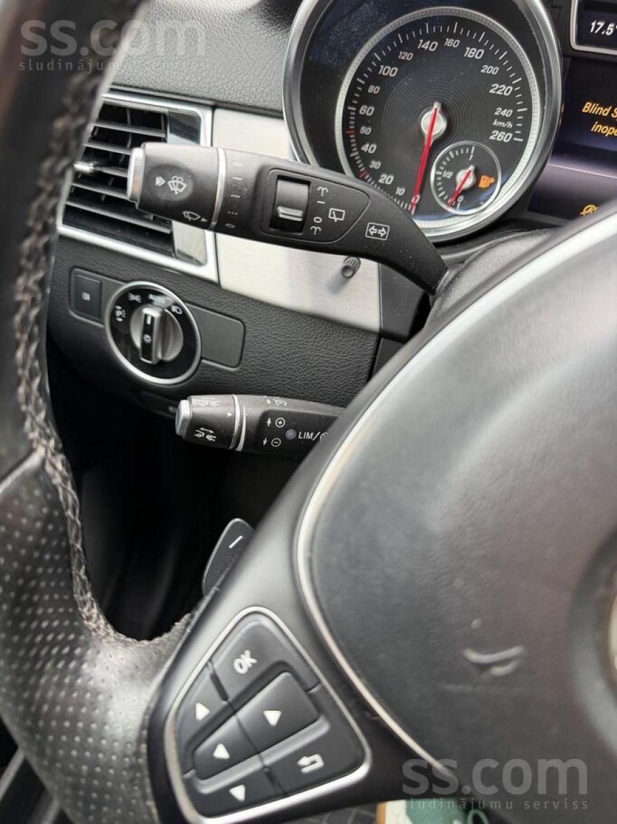 Melns Mercedes-Benz GLE 350 2018 Ventspils, ar dzinēja tilpumu 3.00 L un nobraukumu 309 tūkst. km par 18500 €, foto 14 vietnē AUTOMOTO.COM.LV