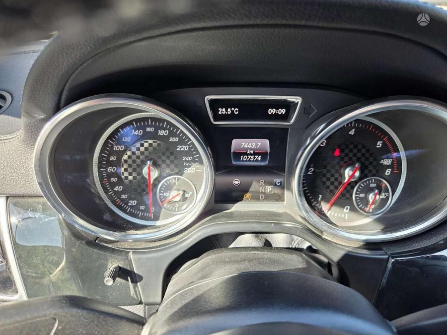 Черный Мерседес ГЛE 350 2019 в Вильнюс, объемом двигателя 2.99 л и пробегом 108 тыс. км за 47000 €, фото 11 на AUTOMOTO.COM.LV