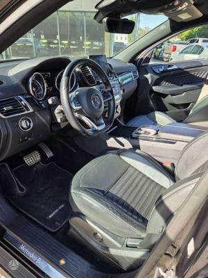 Melns Mercedes-Benz GLE 350 2019 Viļņa, ar dzinēja tilpumu 2.99 L un nobraukumu 108 tūkst. km par 47000 €, foto 10 vietnē AUTOMOTO.COM.LV