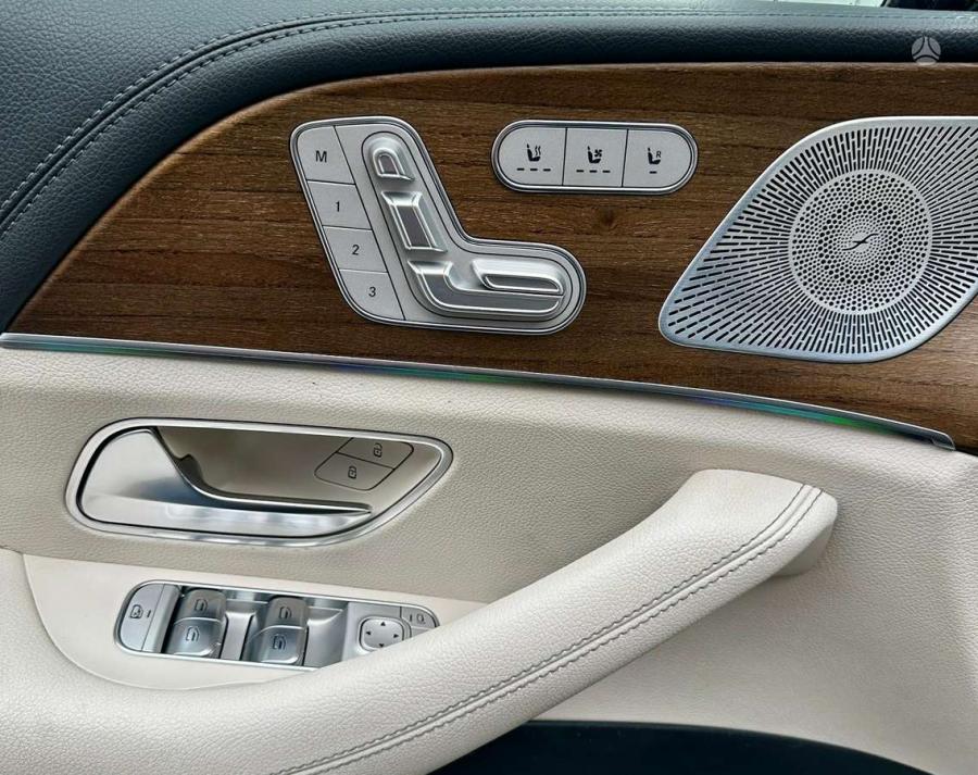 Melns Mercedes-Benz GLE 350 2019 Kauņa, ar dzinēja tilpumu 2.93 L un nobraukumu 187 tūkst. km par 36500 €, foto 14 vietnē AUTOMOTO.COM.LV