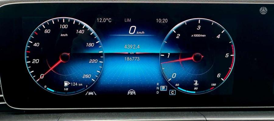 Melns Mercedes-Benz GLE 350 2019 Kauņa, ar dzinēja tilpumu 2.93 L un nobraukumu 187 tūkst. km par 36500 €, foto 22 vietnē AUTOMOTO.COM.LV