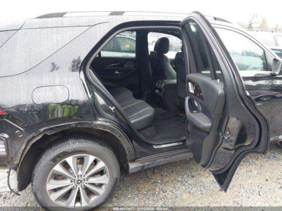 Melns Mercedes-Benz GLE 350 2020 Klaipėda, ar dzinēja tilpumu 2.00 L un nobraukumu 91 tūkst. km par 17900 €, foto 9 vietnē AUTOMOTO.COM.LV