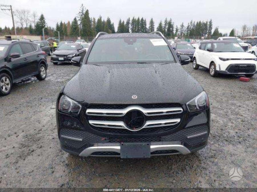 Melns Mercedes-Benz GLE 350 2020 Klaipėda, ar dzinēja tilpumu 2.00 L un nobraukumu 91 tūkst. km par 17900 €, foto 14 vietnē AUTOMOTO.COM.LV
