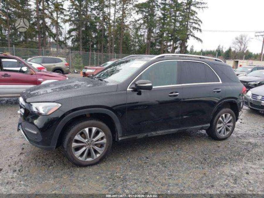 Melns Mercedes-Benz GLE 350 2020 Klaipėda, ar dzinēja tilpumu 2.00 L un nobraukumu 91 tūkst. km par 17900 €, foto 16 vietnē AUTOMOTO.COM.LV