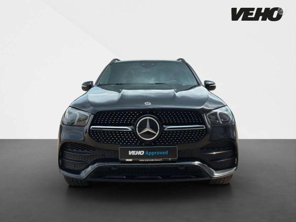 Black Mercedes-Benz GLE 350 2020 in Vilnius, with an engine capacity of 2.93 L and mileage of 159 thousand km for 42700 €, photo 8 on AUTOMOTO.COM.LV