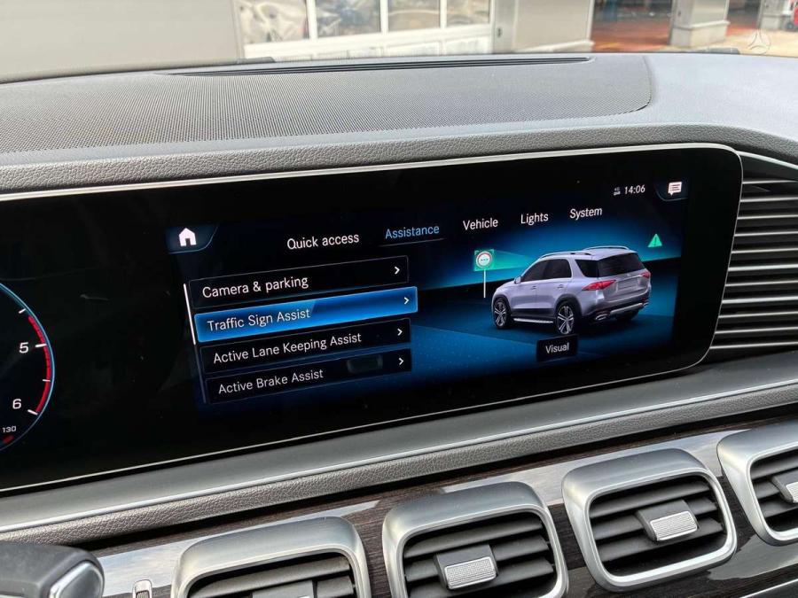 Черный Мерседес ГЛE 350 2020 в Вильнюс, объемом двигателя 2.93 л и пробегом 159 тыс. км за 42700 €, фото 21 на AUTOMOTO.COM.LV