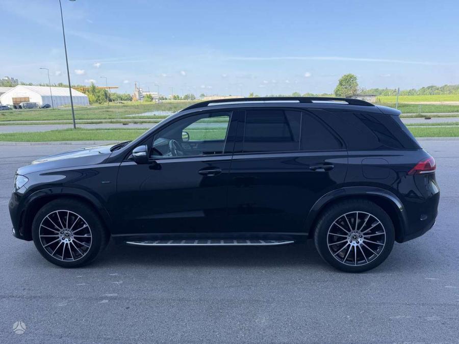 Melns Mercedes-Benz GLE 350 2020 Kauņa, ar dzinēja tilpumu 1.95 L un nobraukumu 140 tūkst. km par 47500 €, foto 6 vietnē AUTOMOTO.COM.LV