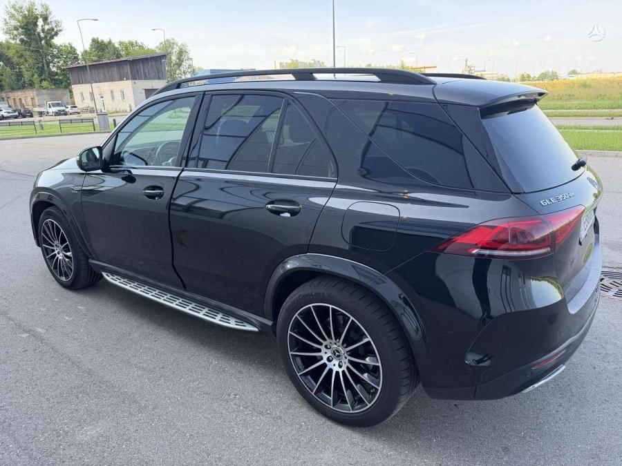 Melns Mercedes-Benz GLE 350 2020 Kauņa, ar dzinēja tilpumu 1.95 L un nobraukumu 140 tūkst. km par 47500 €, foto 7 vietnē AUTOMOTO.COM.LV