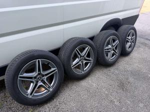 Melns Mercedes-Benz GLE 350 2020 Kauņa, ar dzinēja tilpumu 1.95 L un nobraukumu 140 tūkst. km par 47500 €, foto 11 vietnē AUTOMOTO.COM.LV