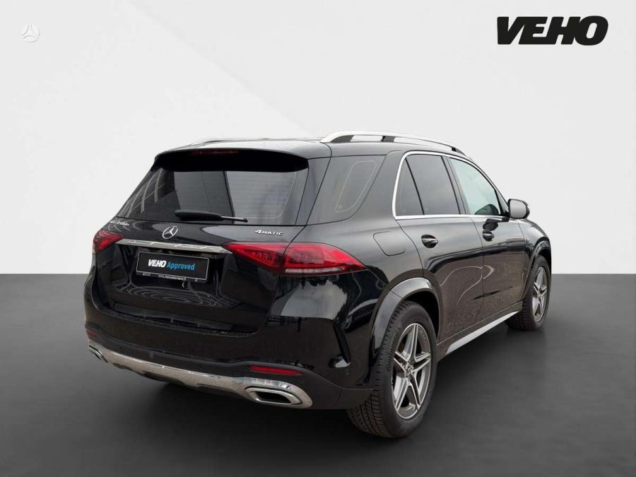 Черный Мерседес ГЛE 350 2020 в Вильнюс, объемом двигателя 1.95 л и пробегом 130 тыс. км за 49999 €, фото 3 на AUTOMOTO.COM.LV