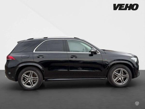 Melns Mercedes-Benz GLE 350 2020 Viļņa, ar dzinēja tilpumu 1.95 L un nobraukumu 130 tūkst. km par 49999 €, foto 7 vietnē AUTOMOTO.COM.LV