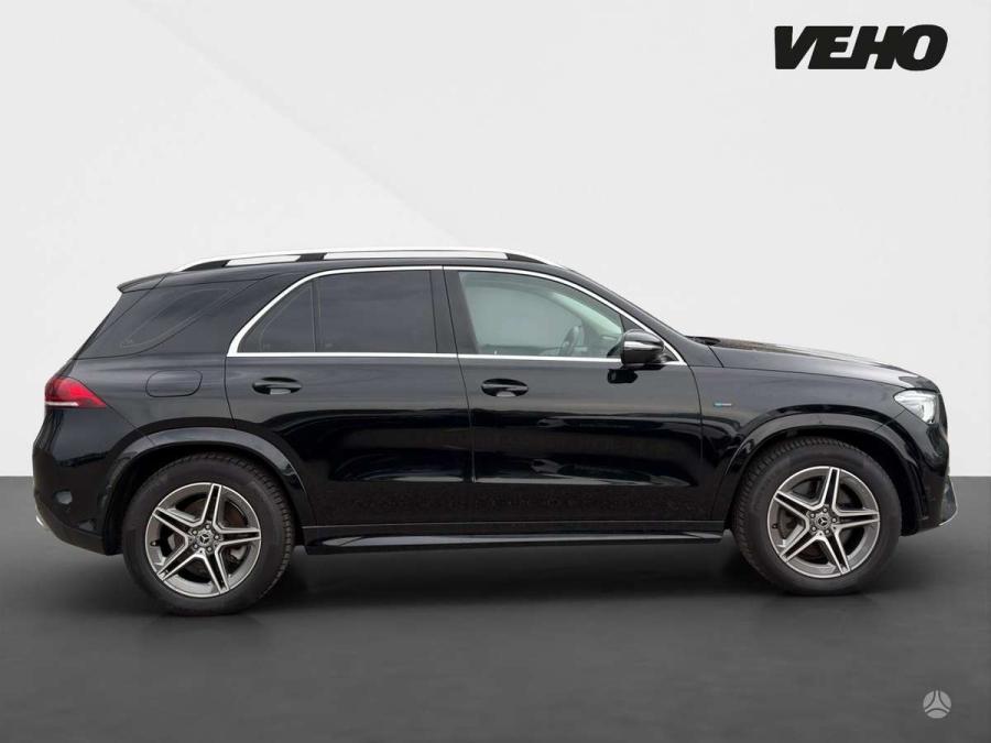 Черный Мерседес ГЛE 350 2020 в Вильнюс, объемом двигателя 1.95 л и пробегом 130 тыс. км за 49999 €, фото 8 на AUTOMOTO.COM.LV